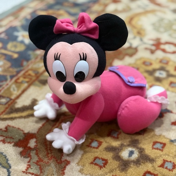 Walt Disney | Toys | Vintage Crawling Minnie Toy | Poshmark